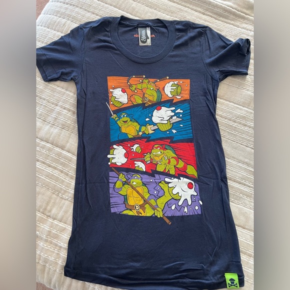 Johnny Cupcakes | Tops | Johnny Cupcakes Tmnt Collaboration Food Fight ...